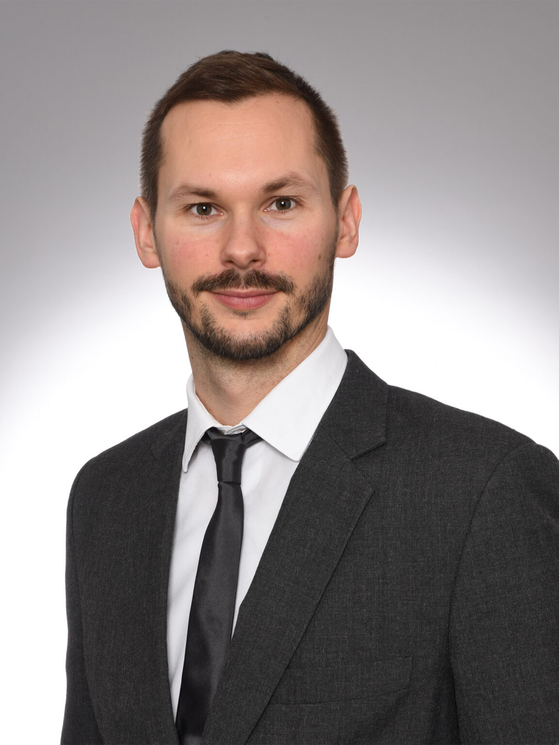 Nicolas GILLE - Healthcare & Technology International